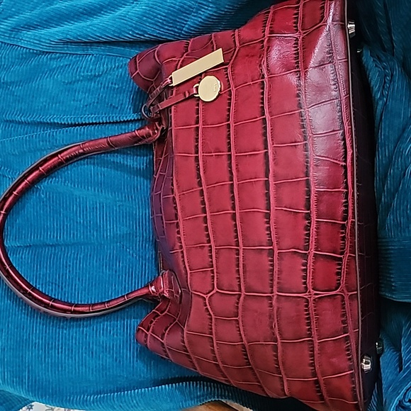 G.I.L.I. | Bags | Gili Got It Love It Large Burgundy Croco Embossed ...
